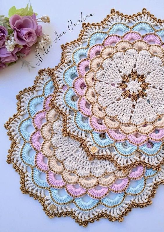 American Crochet Set - Free Pattern - Crafts Ideas
