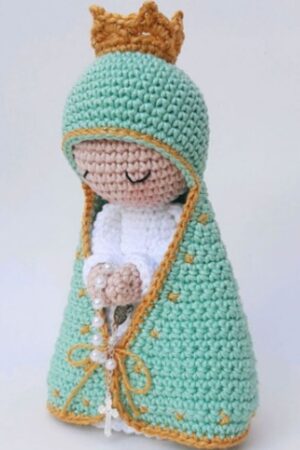 How to make a Our Lady amigurumi: A step-by-step guide - Crafts Ideas