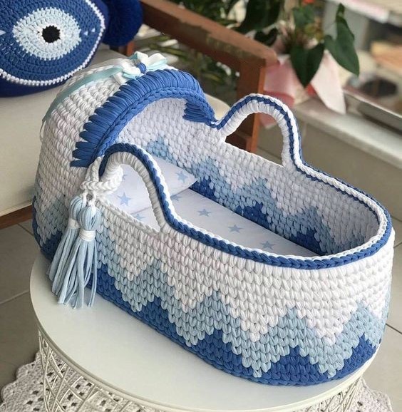 Crochet Pattern Ideas for Moses Baskets - Crafts Ideas